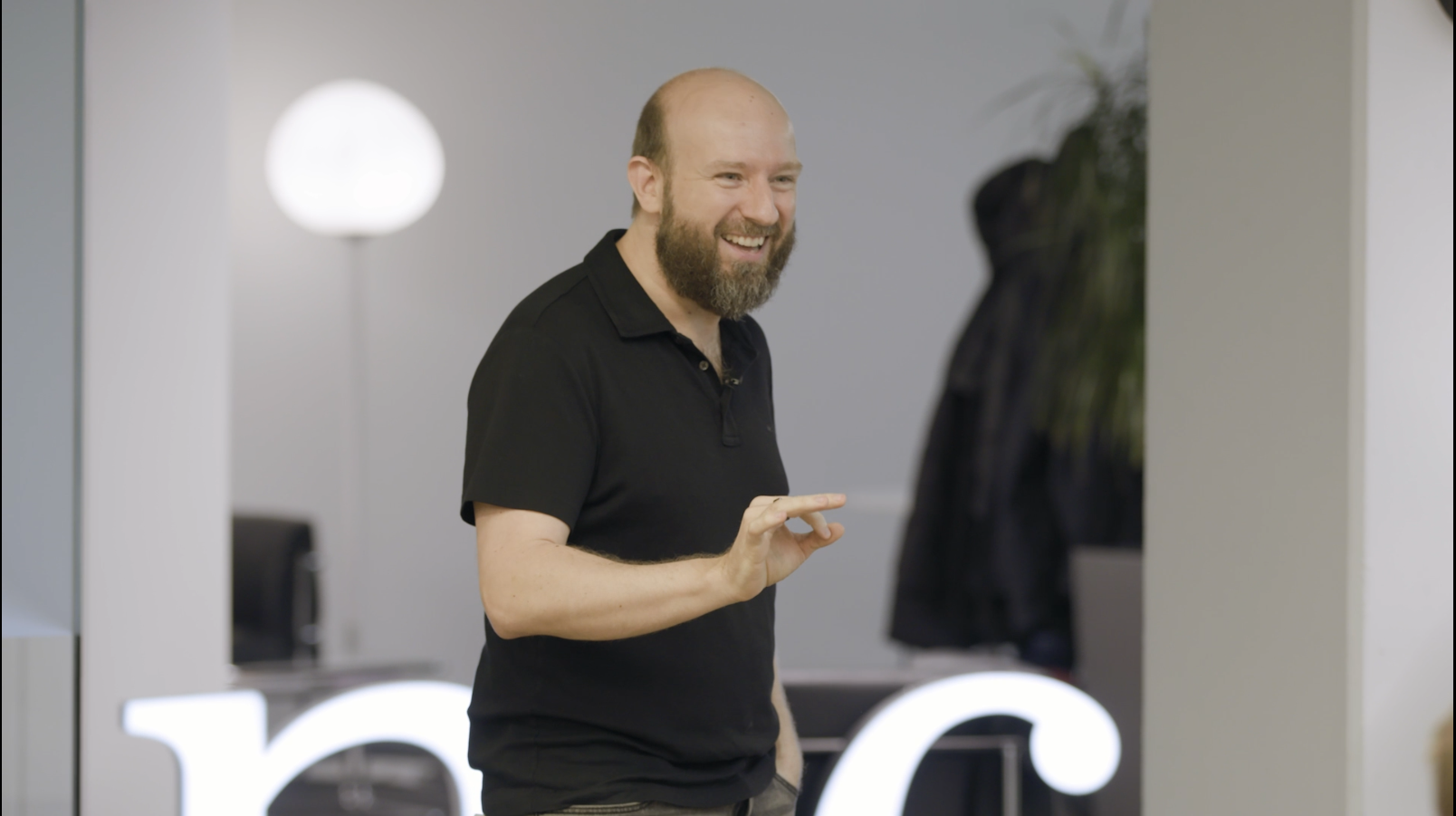 Denk nicht außerhalb der Box - denk die Box neu!